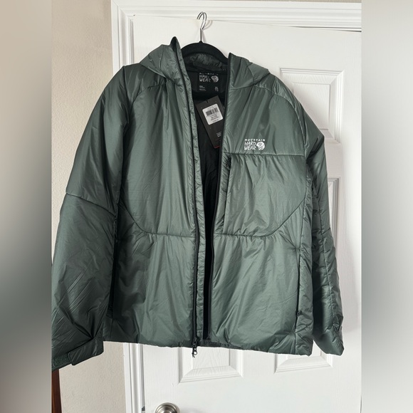 Mountain Hardwear | Jackets & Coats | New Mountain Hardwear Compressor ...